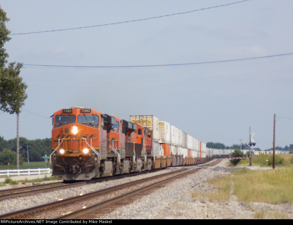 BNSF 7392
